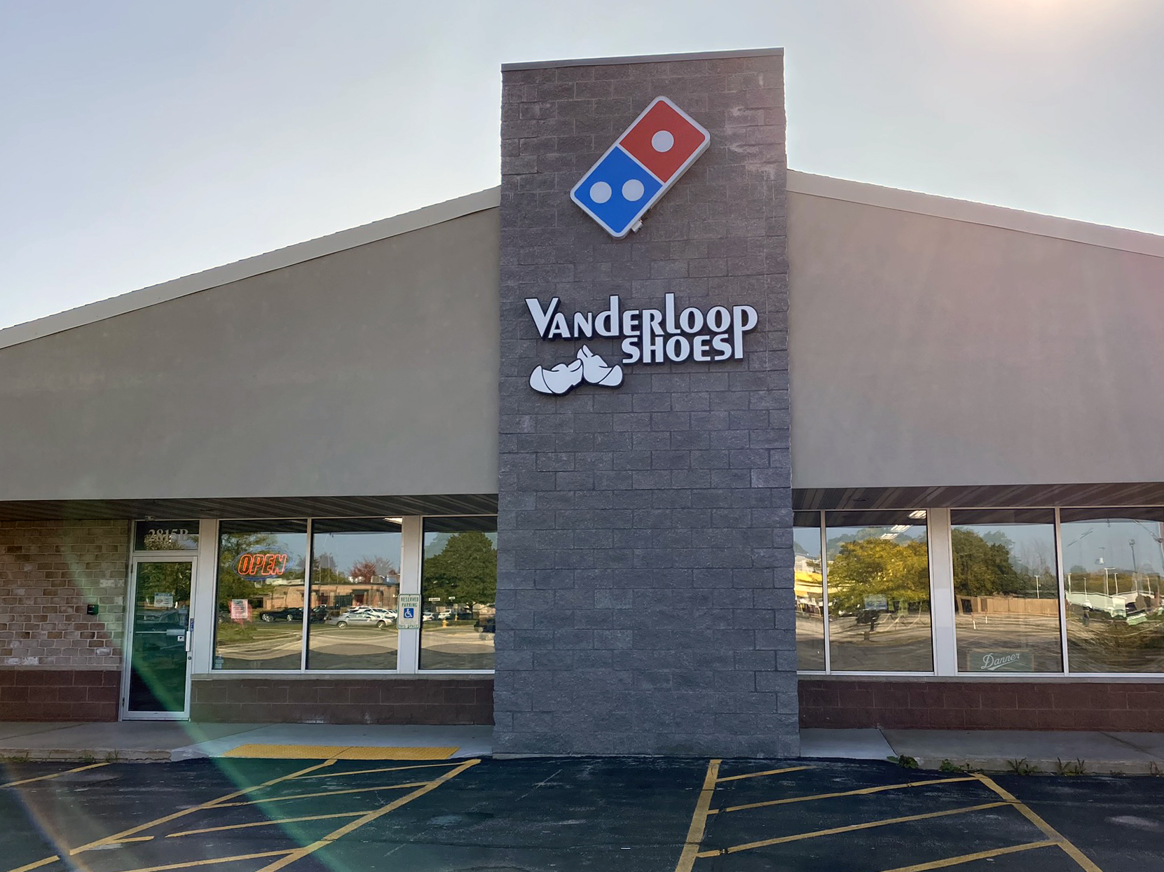 Vanderloop Shoes - Green Bay